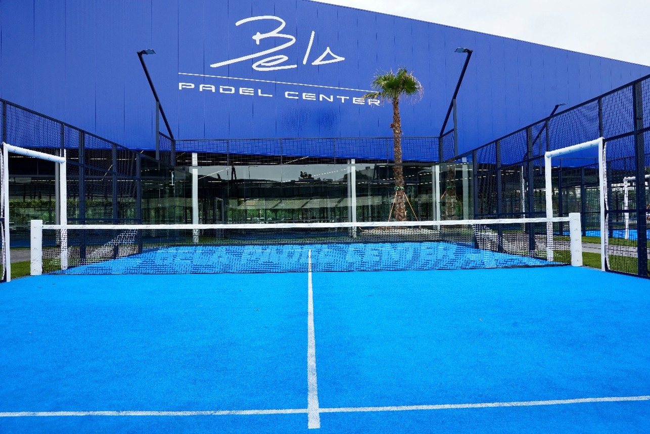 The new Bela Padel Center Barcelona trusts Padel Galis to equip its ...